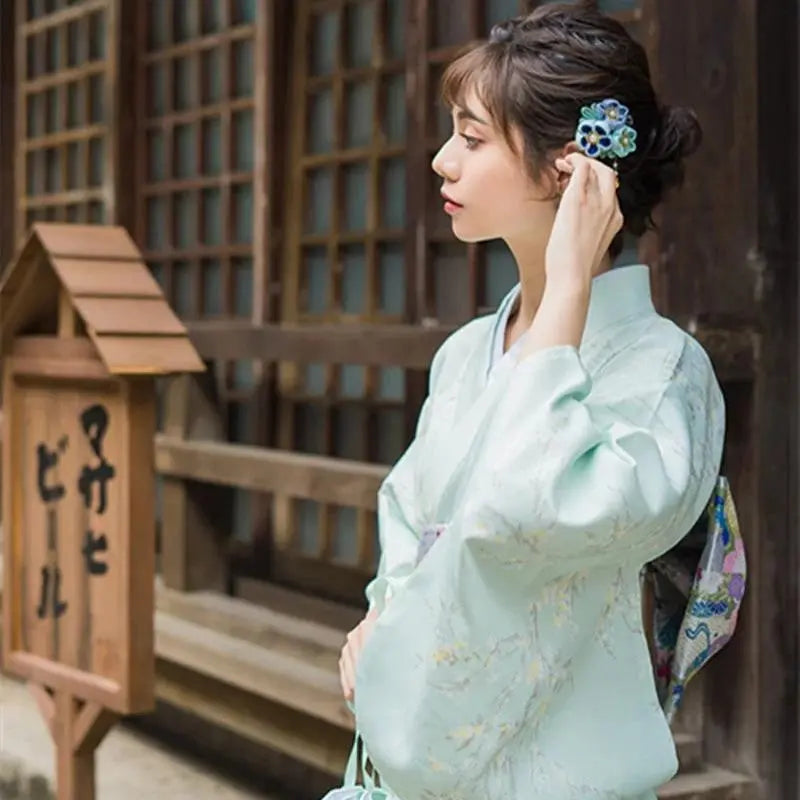 Women's Traditional Kimono 'Nipesotsu' – My Japan Clothes